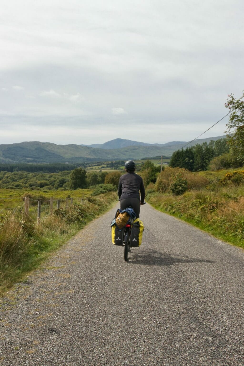 Ferry vs avion : qui perd sur le niveau de pollution