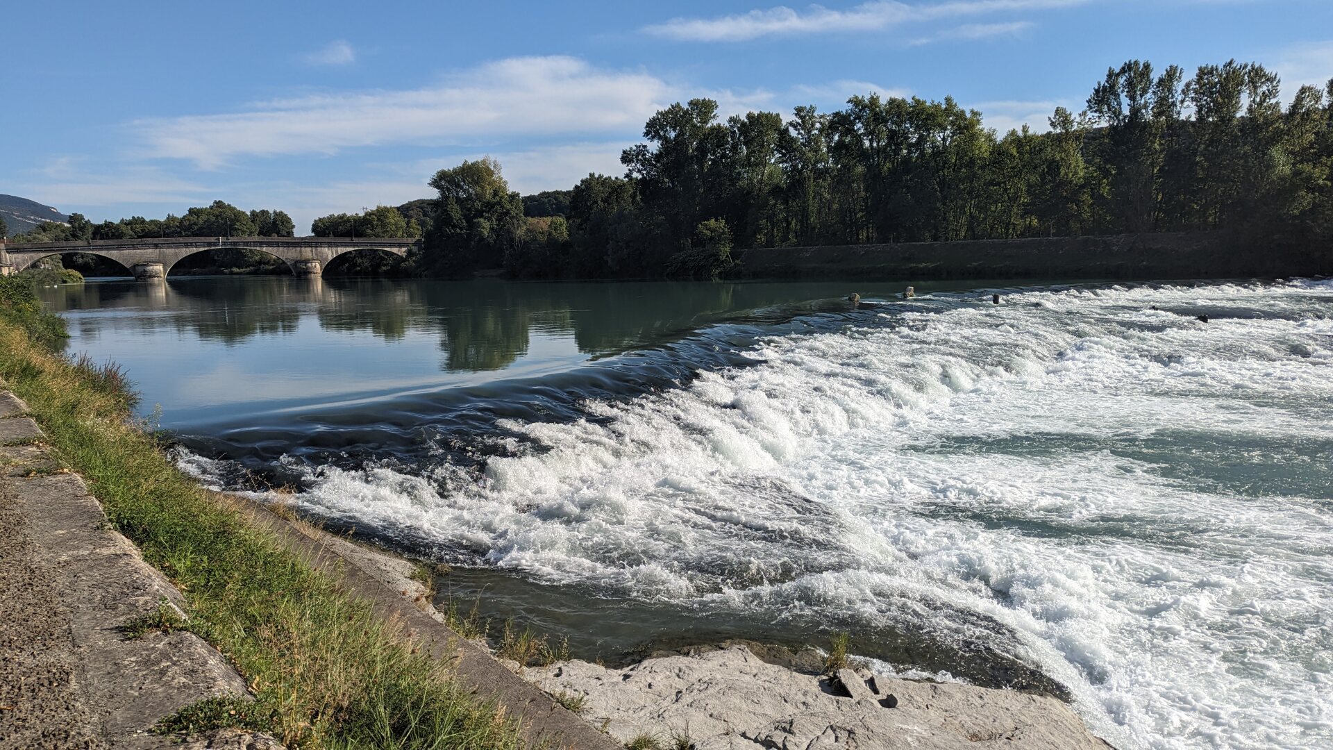 Via Rhôna de Genève à Lyon | Guide de voyage - L'empreinte baroudeuse