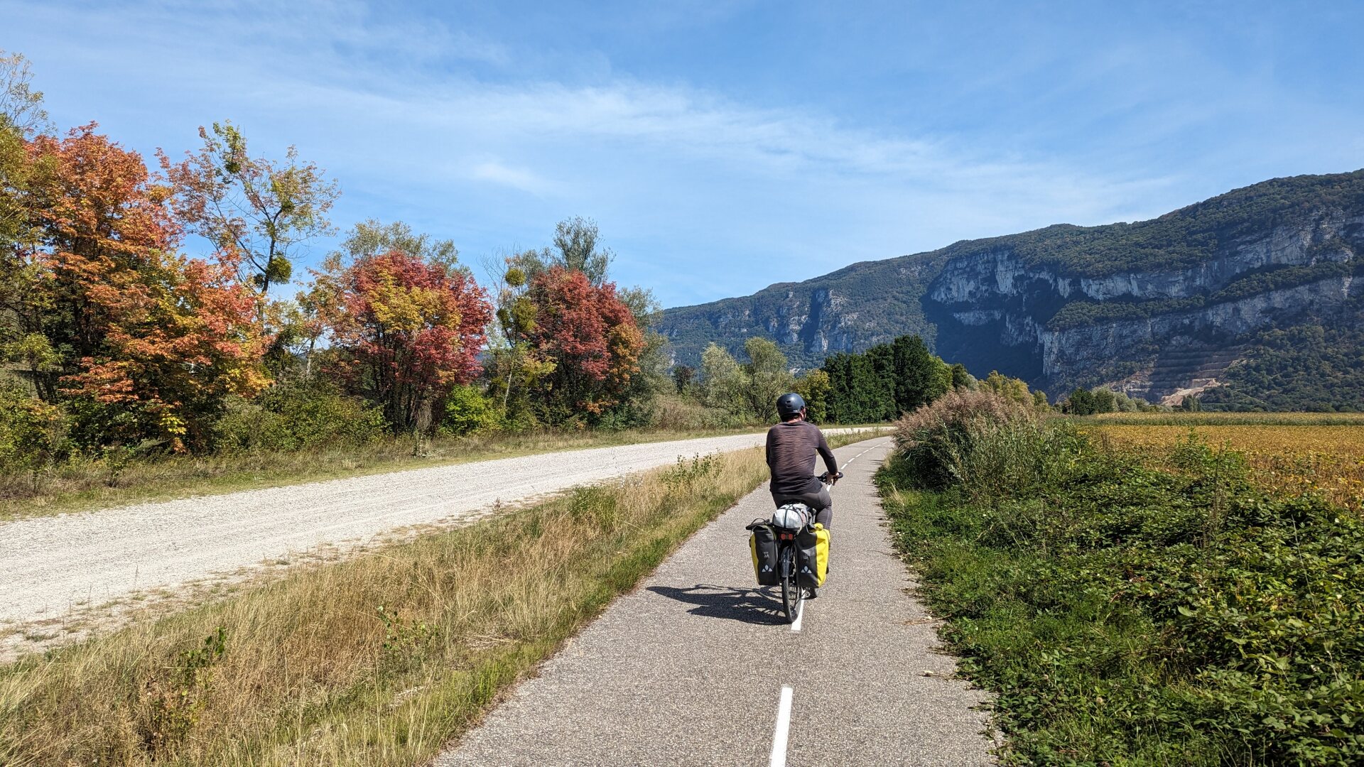 Via Rhôna de Genève à Lyon | Guide de voyage - L'empreinte baroudeuse