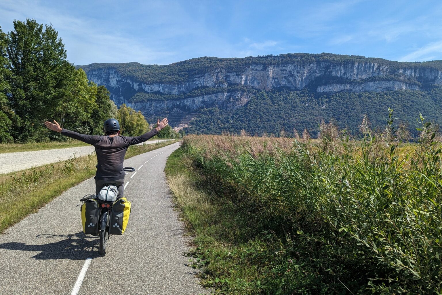 Via Rhôna de Genève à Lyon | Guide de voyage - L'empreinte baroudeuse