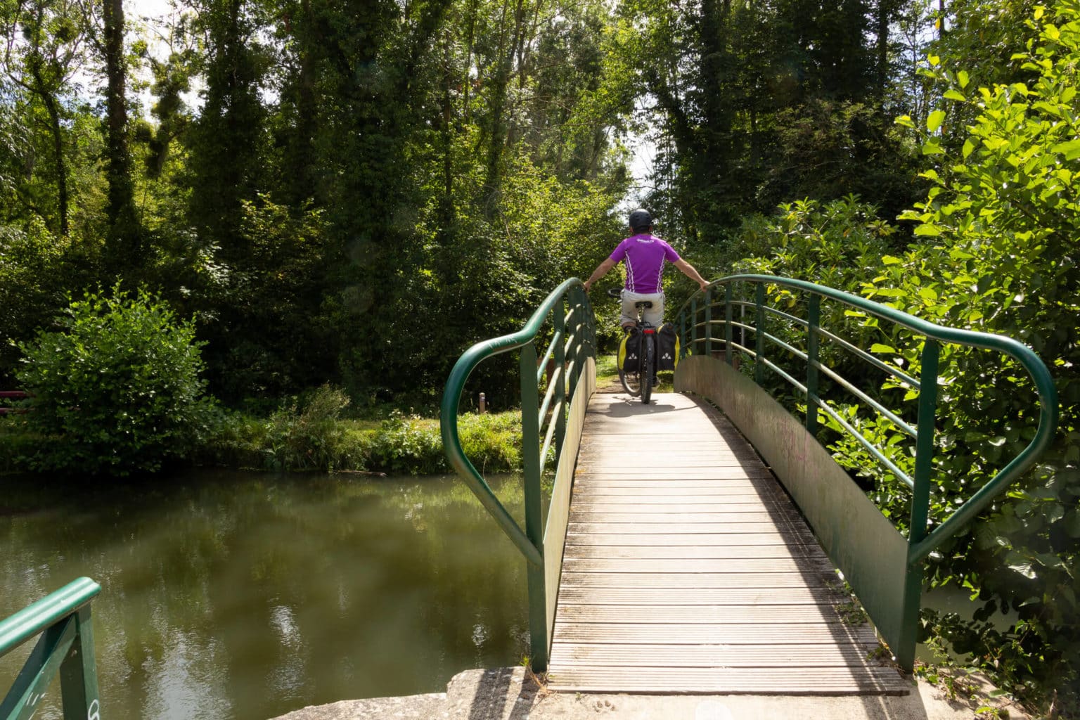 Week-end à vélo en France : 4 idées - L'empreinte baroudeuse